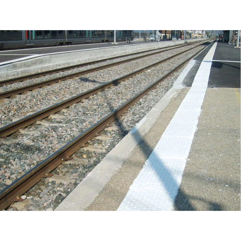 Dalle podotactile en résine méthacrylate - Easydor